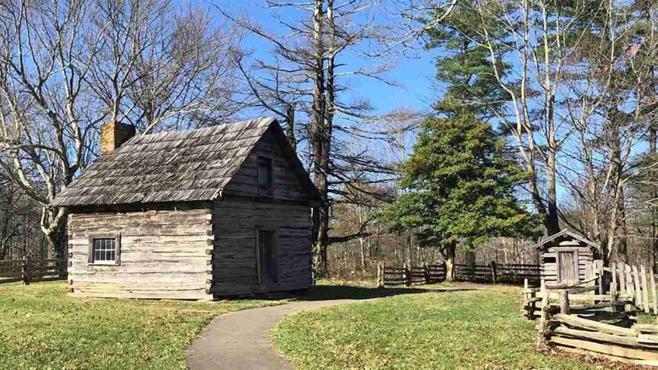 Orlean Puckett, Mountain Midwife, vs. Confederate Home Guard